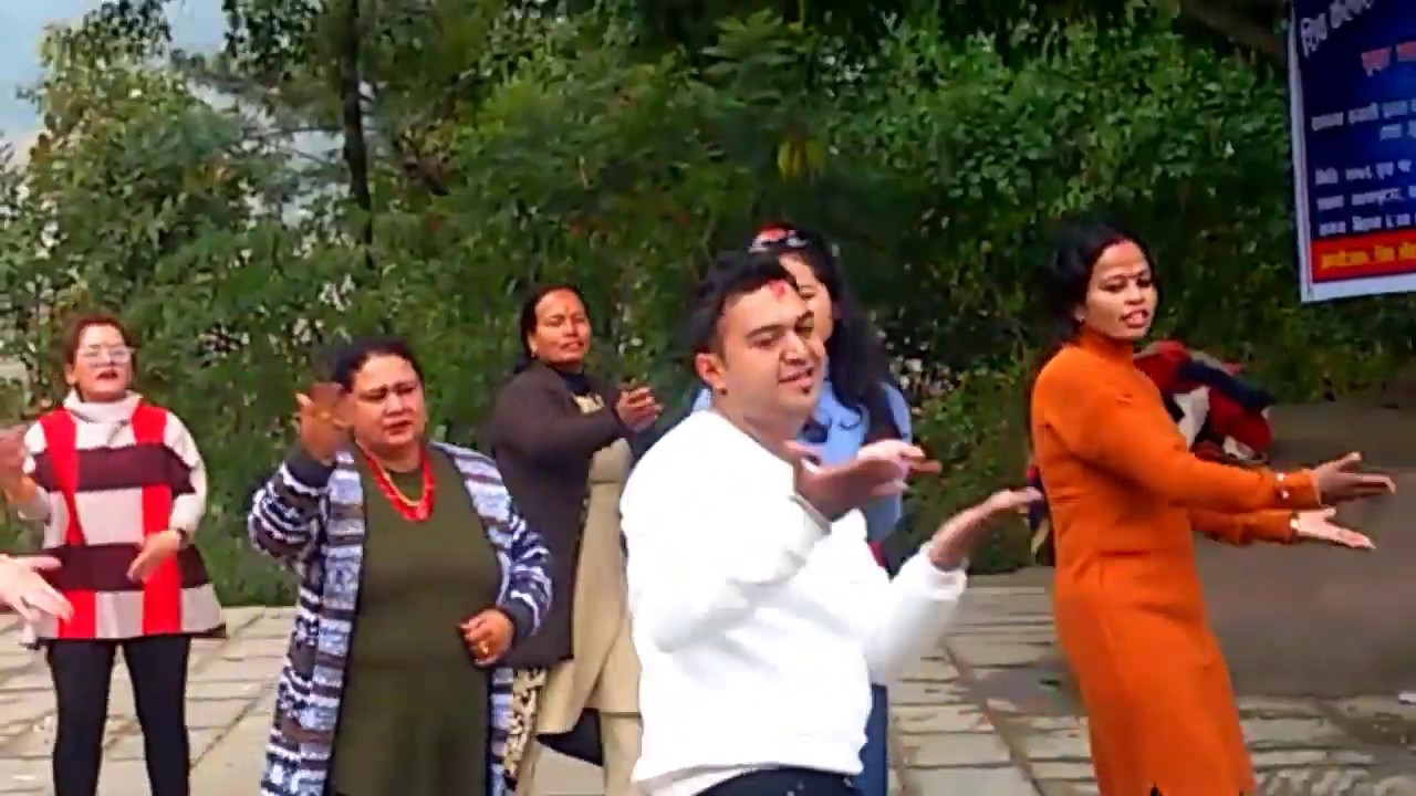 new nepali lok dohori songs lovi aakhko ,,,,,,by dance shiva kailsha ...