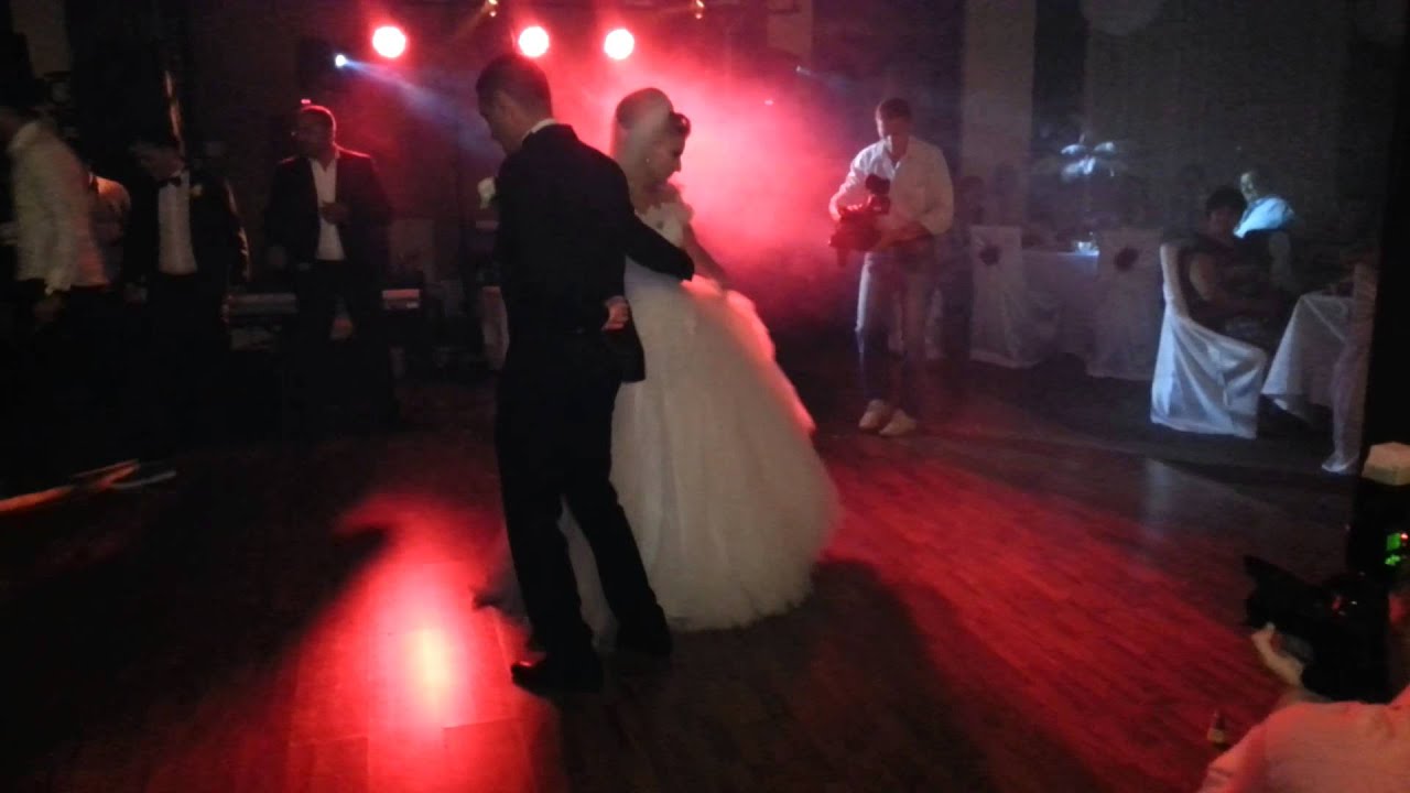 nunta anului 2014 - dansul mirilor - Mihnea si Mirela Popescu - YouTube