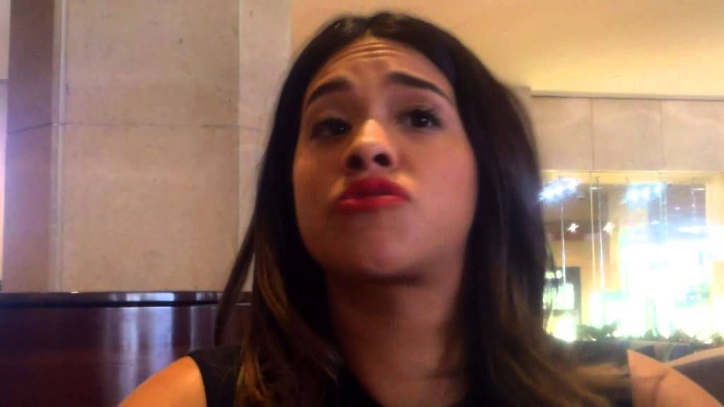 'Jane the Virgin' Interview: Gina Rodriguez - YouTube