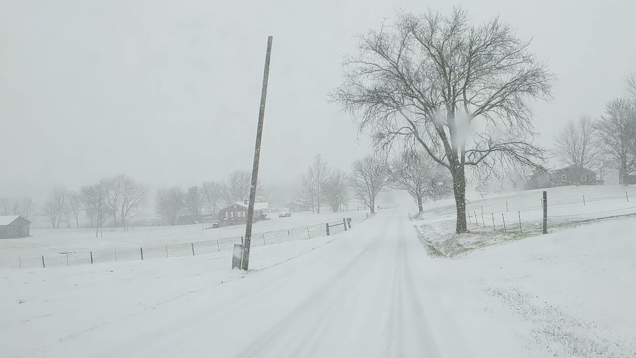 Driving in a Heavy Snowstorm! (Central Kentucky Winter Storm 1-6-22 ...