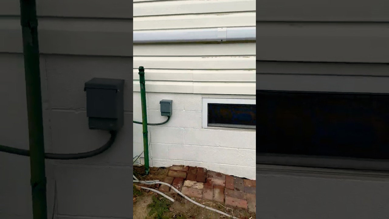 Stubborn siding stains disappear before your eyes with Rustaid - YouTube