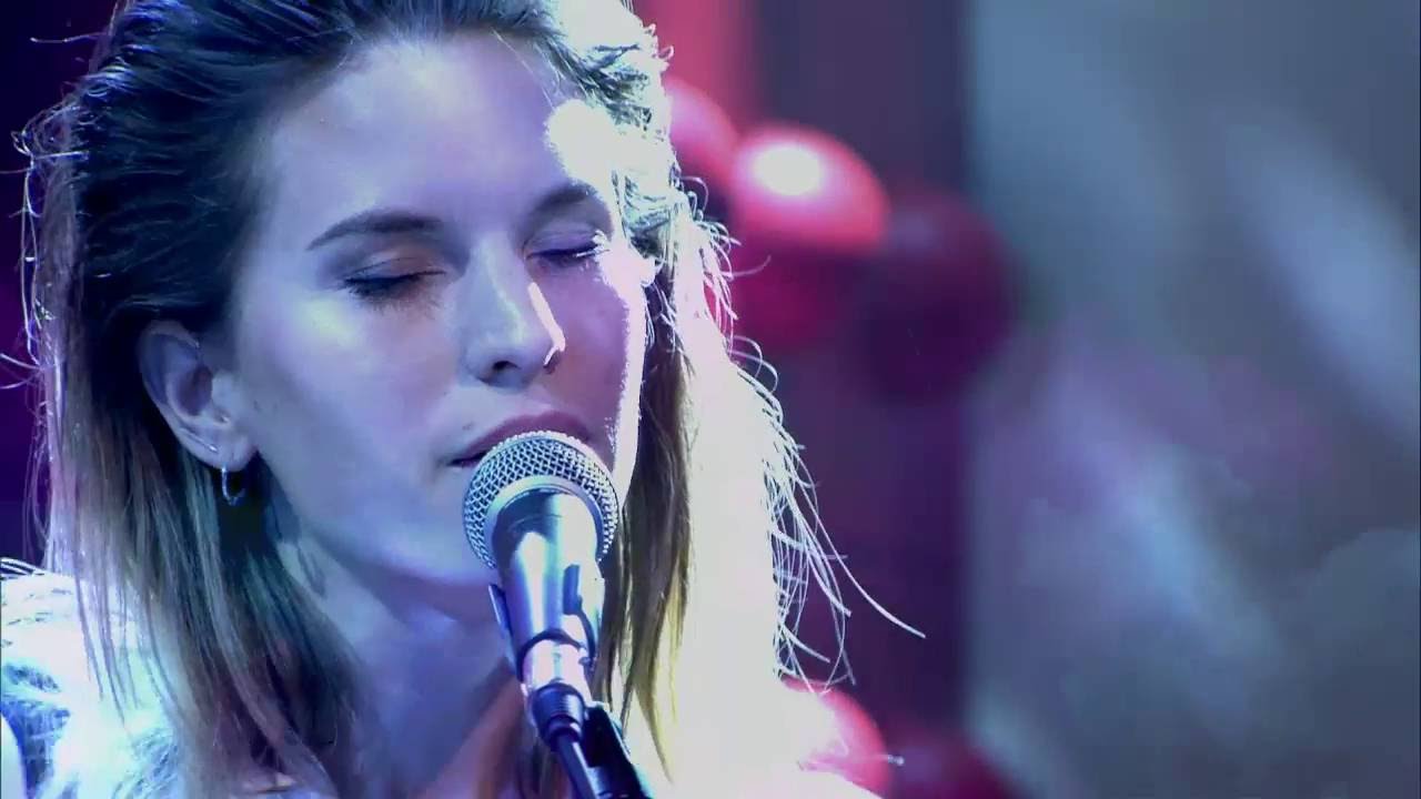 Sofie Winterson - I only want you (minuut) - YouTube