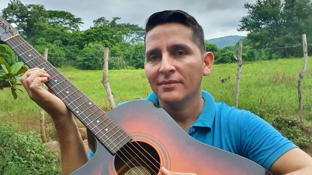 Voces Salvadoreñas En Vivo - YouTube