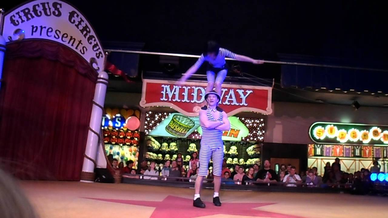 Reno Circus Circus Show 4 - YouTube