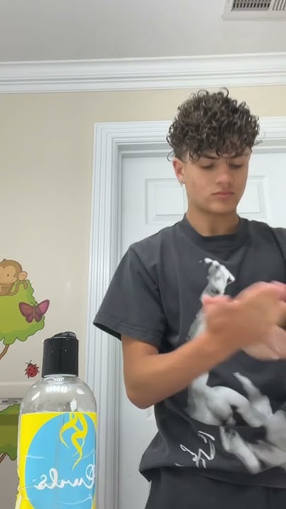 Finger Coiling 💍 Curls Curlyhair Skalamaiscachos Graysonmorehead