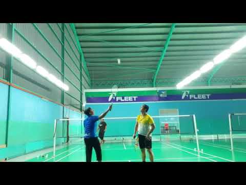 Pro one badminton - YouTube