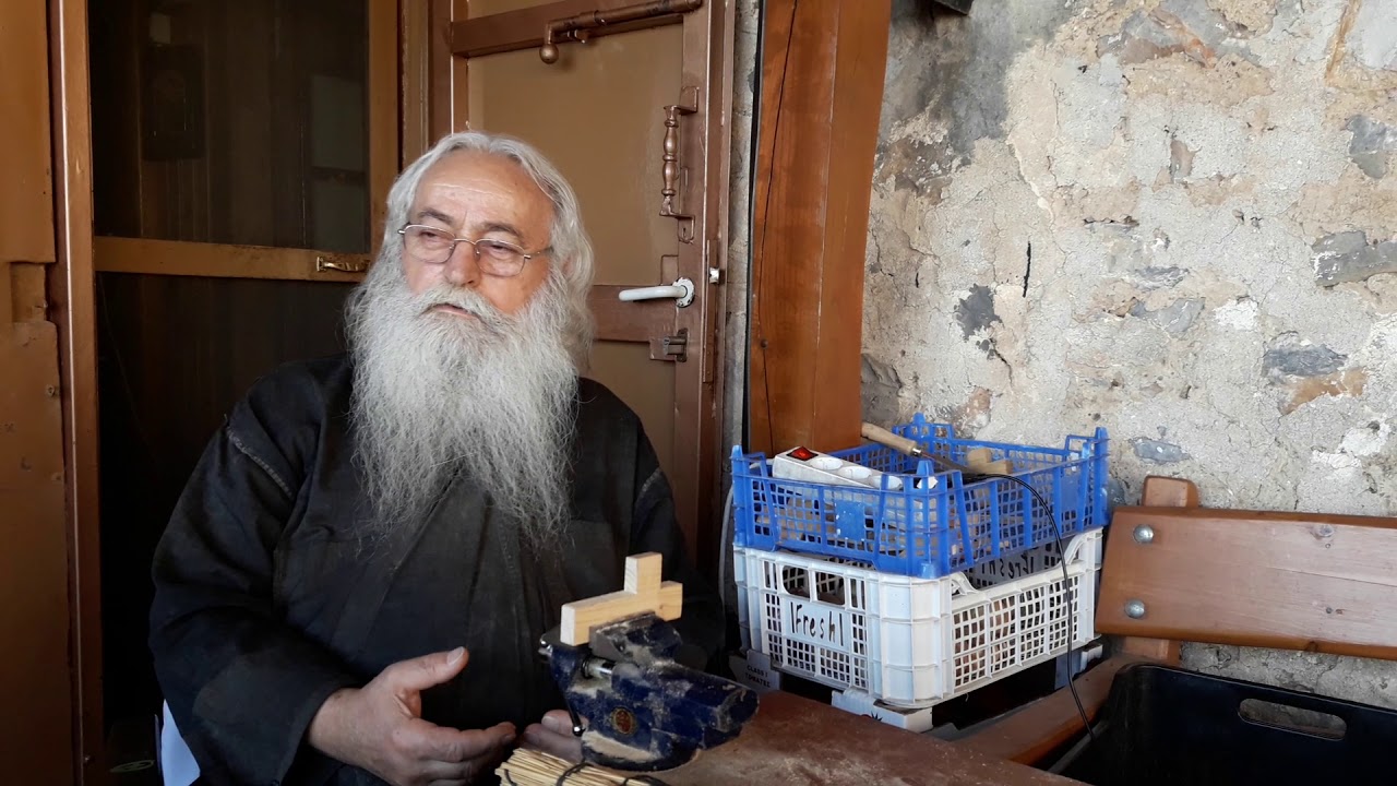 ΓΕΡΟΝΤΑΣ ΚΥΡΙΛΛΟΣ ΚΑΤΟΥΝΑΚΙΩΤΗΣ ΓΙΑ ΤΟΝ ΑΓΙΑΣΜΟ - YouTube