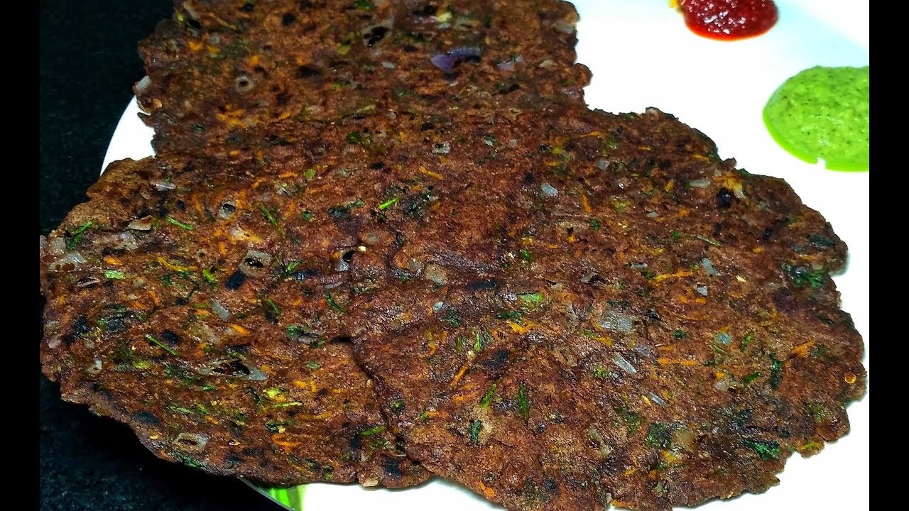 ಮಸಾಲಾ ರಾಗಿ ರೊಟ್ಟಿ | Masala Ragi Rotti | Finger Millet | Siridhanya ...