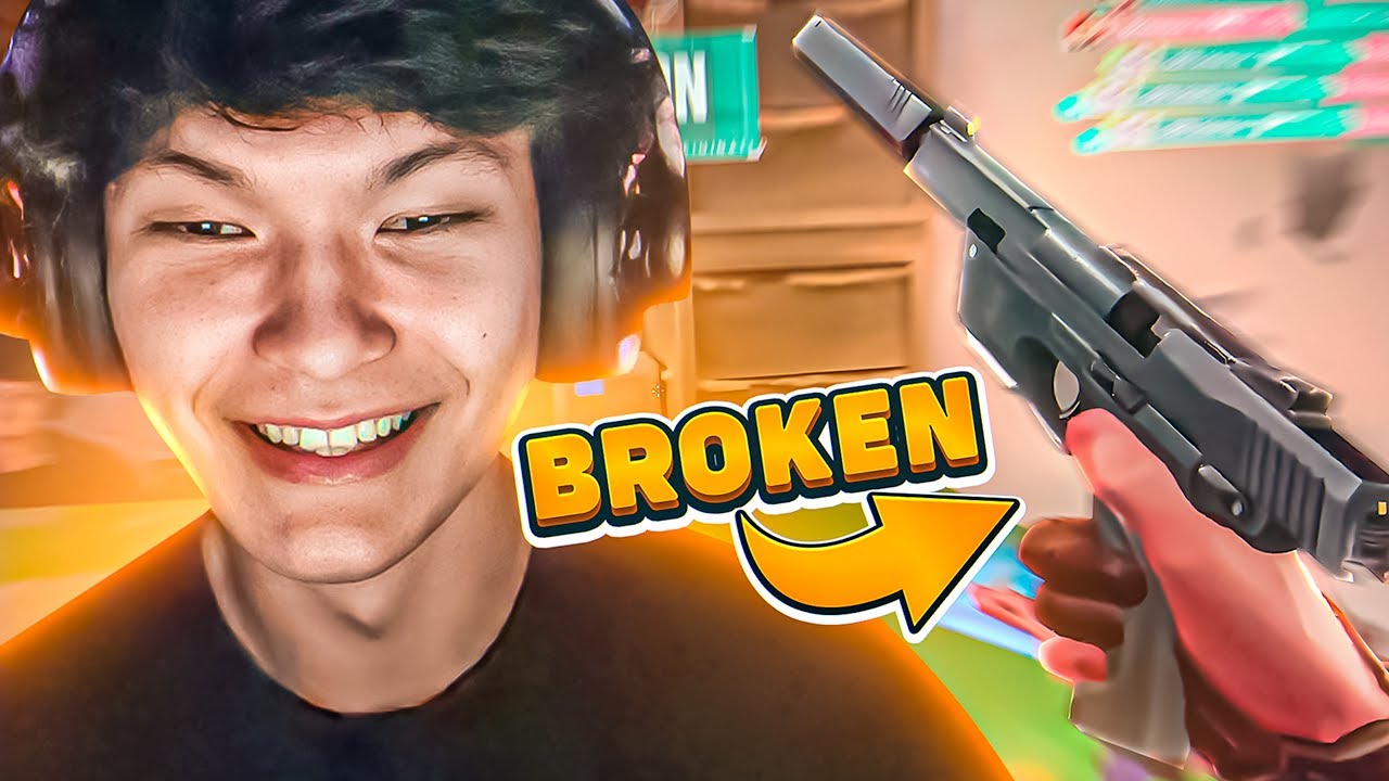 CLICKING HEADS WITH THE DEFAULT SKINS ??? | Sinatraa - YouTube