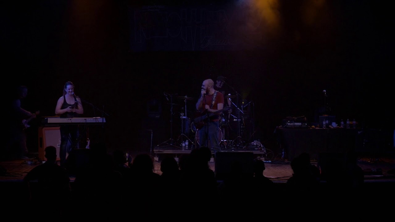 Neighhem 2 Set 5 Cyril the Wolf - YouTube