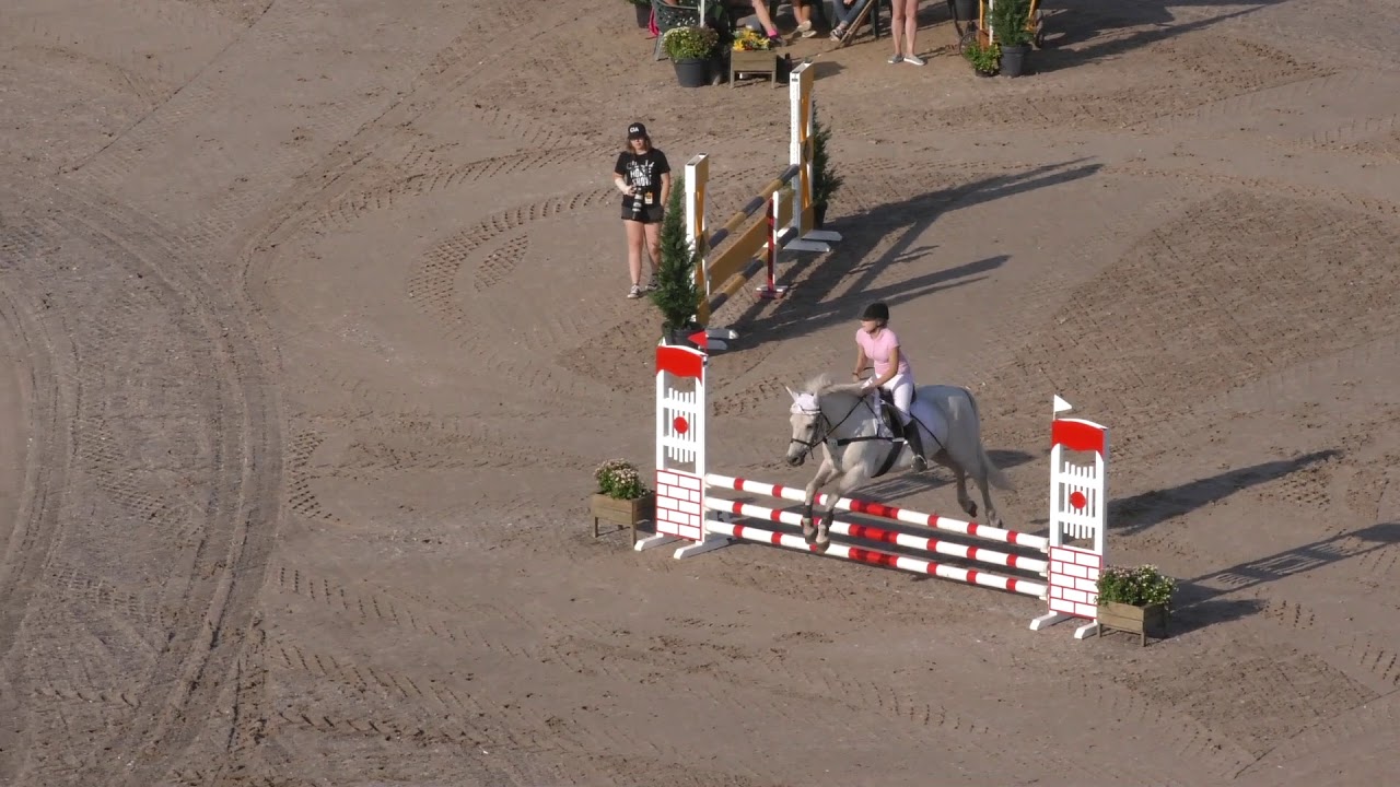 Kallio Outi & Kasakka 70cm @ PowerPark Horse Show 31.7.-5.8.2018 - YouTube