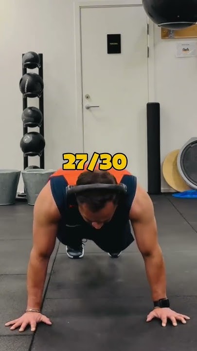 Day 27/30 Days Push Up/Squats Challenge 🏋️‍♀️! #shorts - YouTube