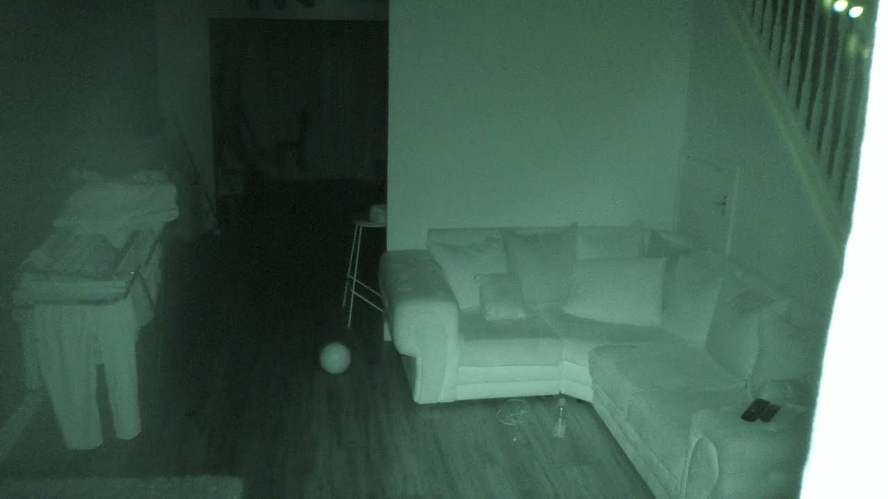 CHAIR FLOATING IN MY HAUNTED HOUSE - YouTube