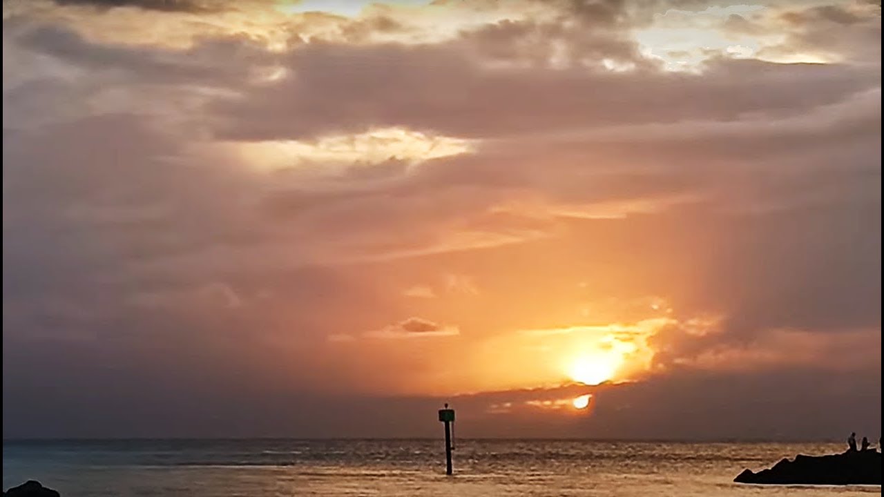 Sunset Lady LIVE Daily Florida Heavenly Sunsets & Afterglow Shows 4/10 ...