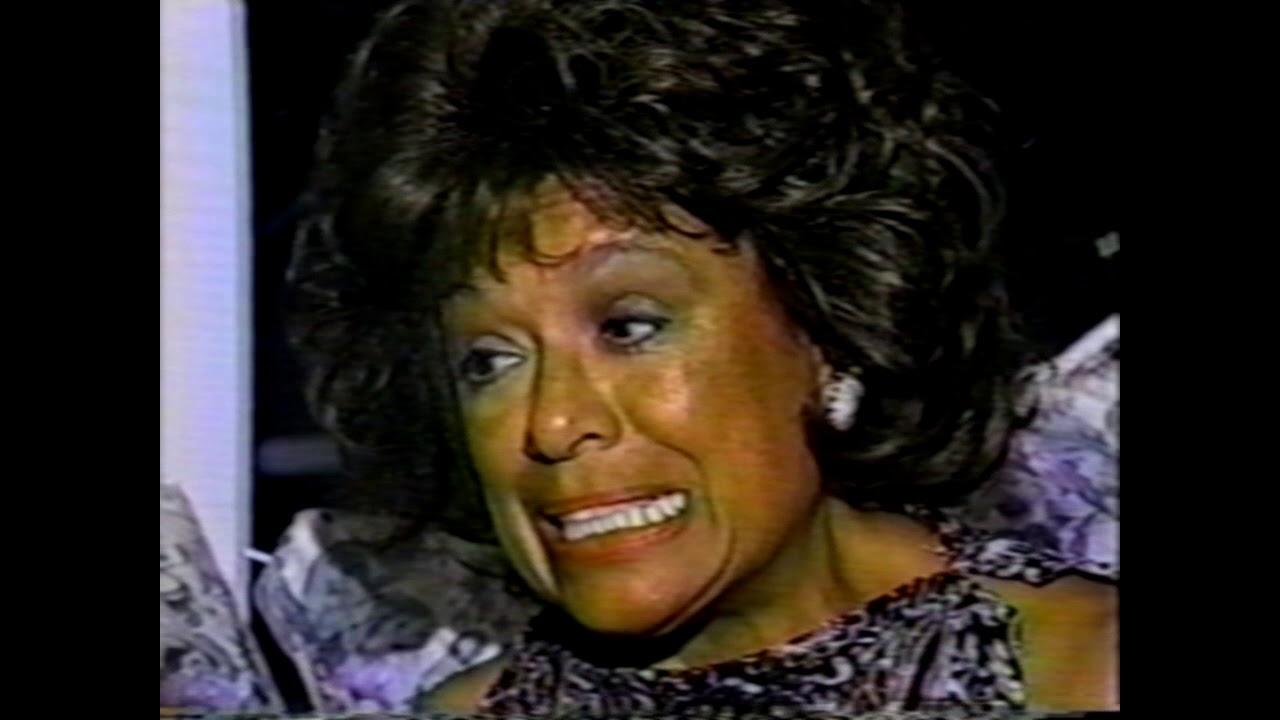 Skip E. Lowe Looks at Hollywood, G. Robbins Birthday Autograph 98 ...