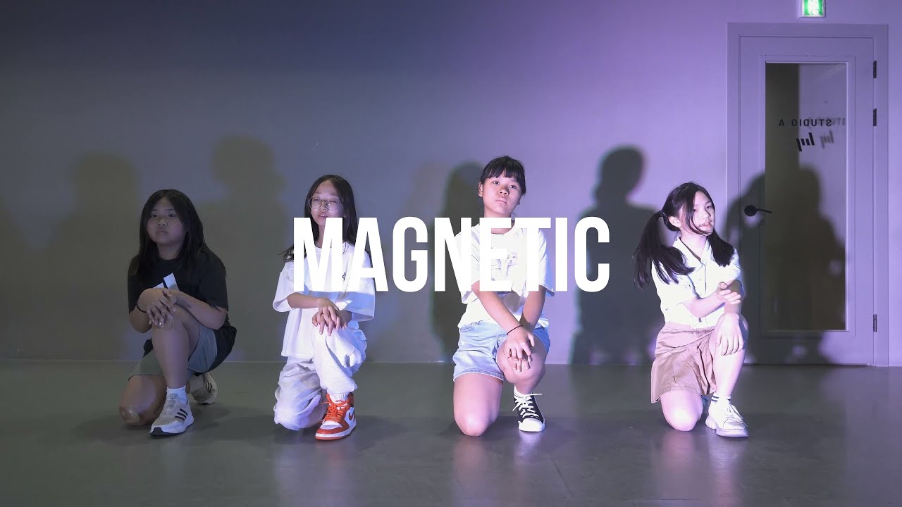 ILLIT - Magnetic | HY dance studio | Kids k-pop class - YouTube