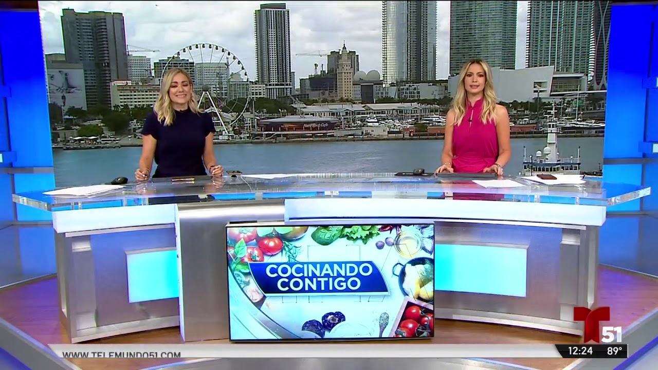 Chef Raymond Li & Lis Dim Sum on Telemundo 51 Miami - YouTube