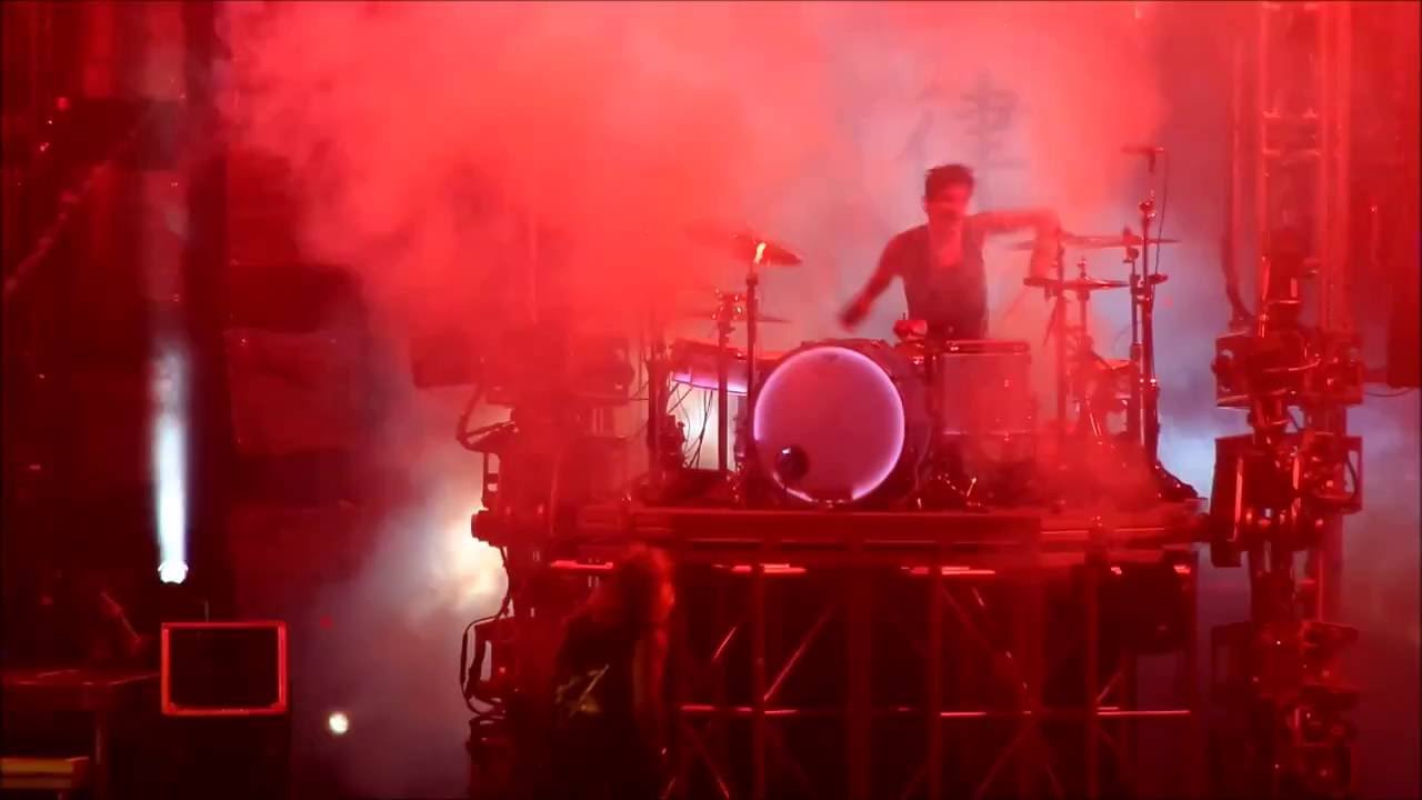 Motley Crue - Live in Concert - 2015 - YouTube