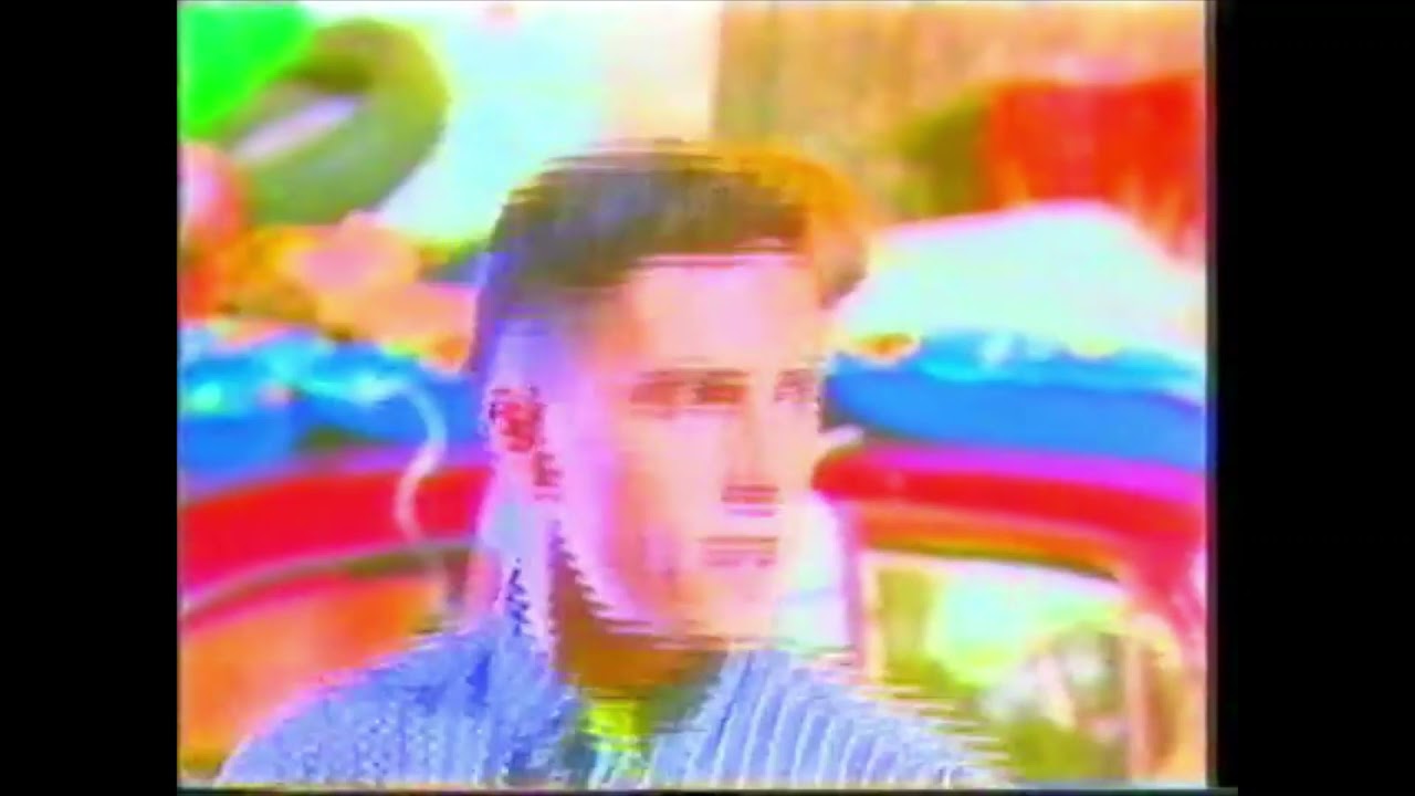 Righeira Vamos a la Playa 1983 Slow x2 - YouTube