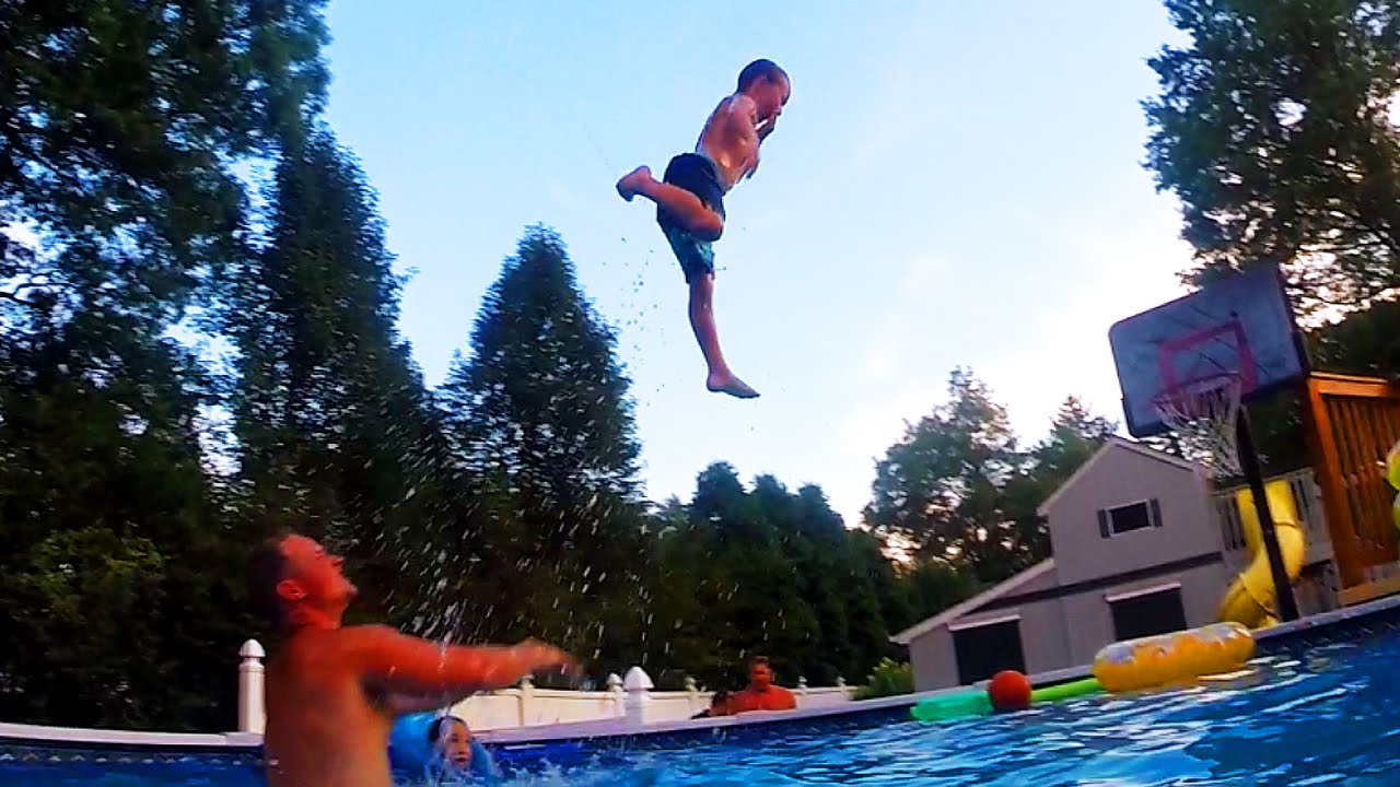 GoPro POOL PARTY - YouTube