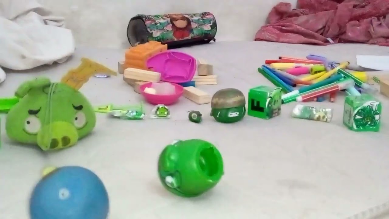 angry birds hungry hungry piggies remake - YouTube