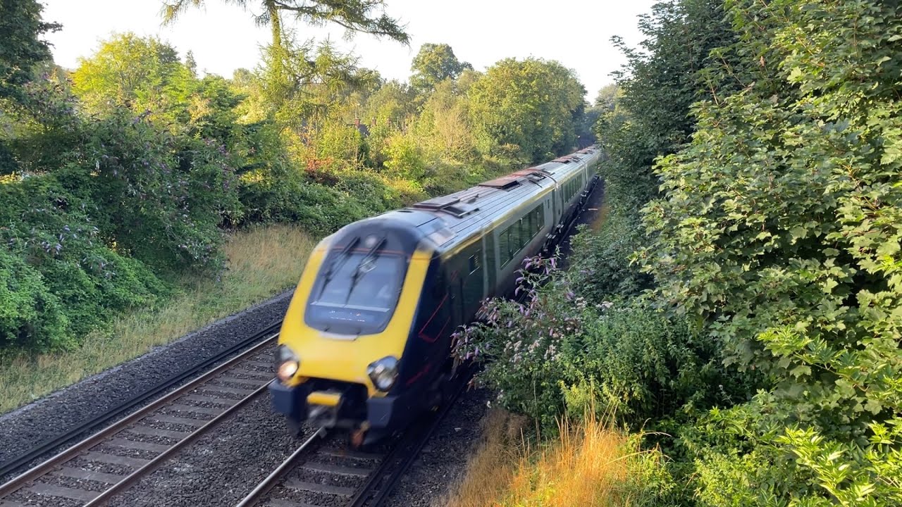 Class 221 Voyager | 221116 | Ex Avanti West Coast Livery | Cross ...