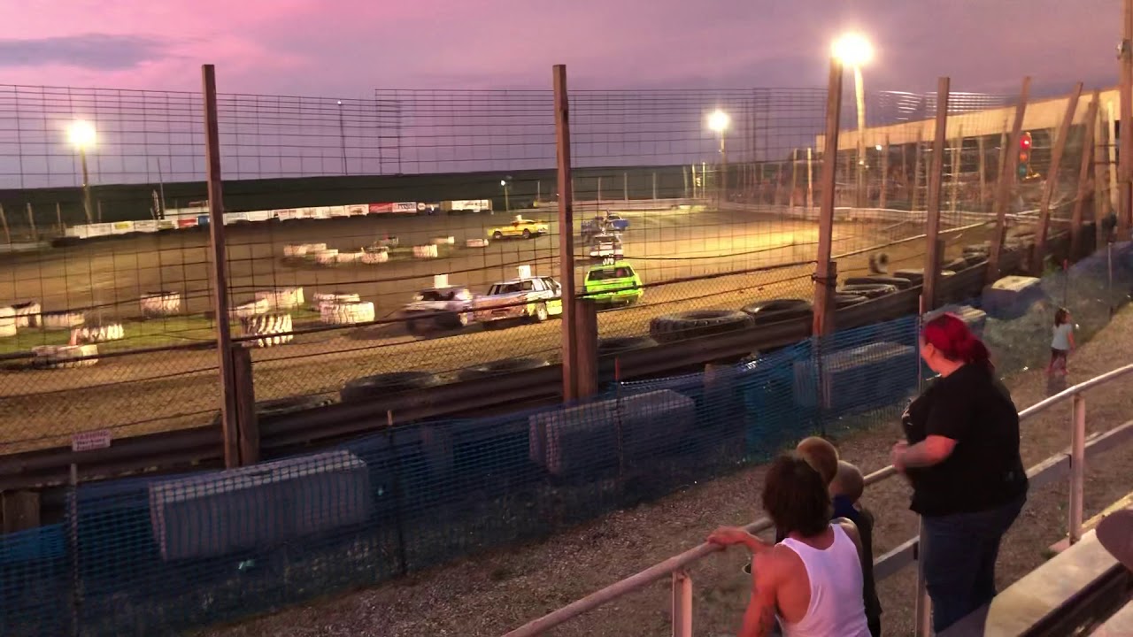 Figure 8 racing in Brooklyn @ 7:15pm 6/26/20 Cruisers Feature Pt 1 ...