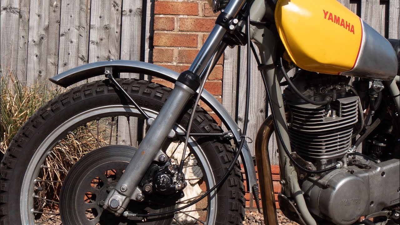 SR500 Desert Sled project part 4 - Mudguards - YouTube