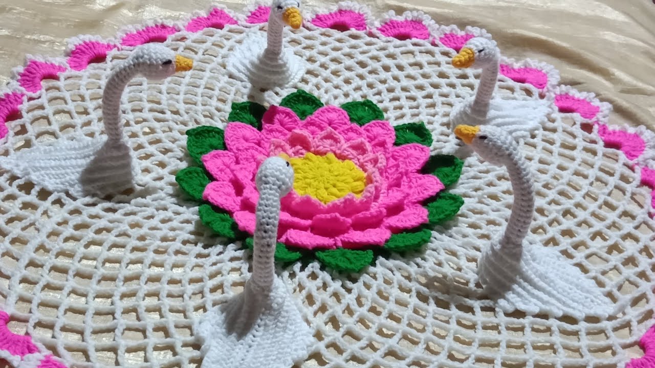 🦢 beautiful swan table mate 🤍 With lotus flower 🌸 - YouTube