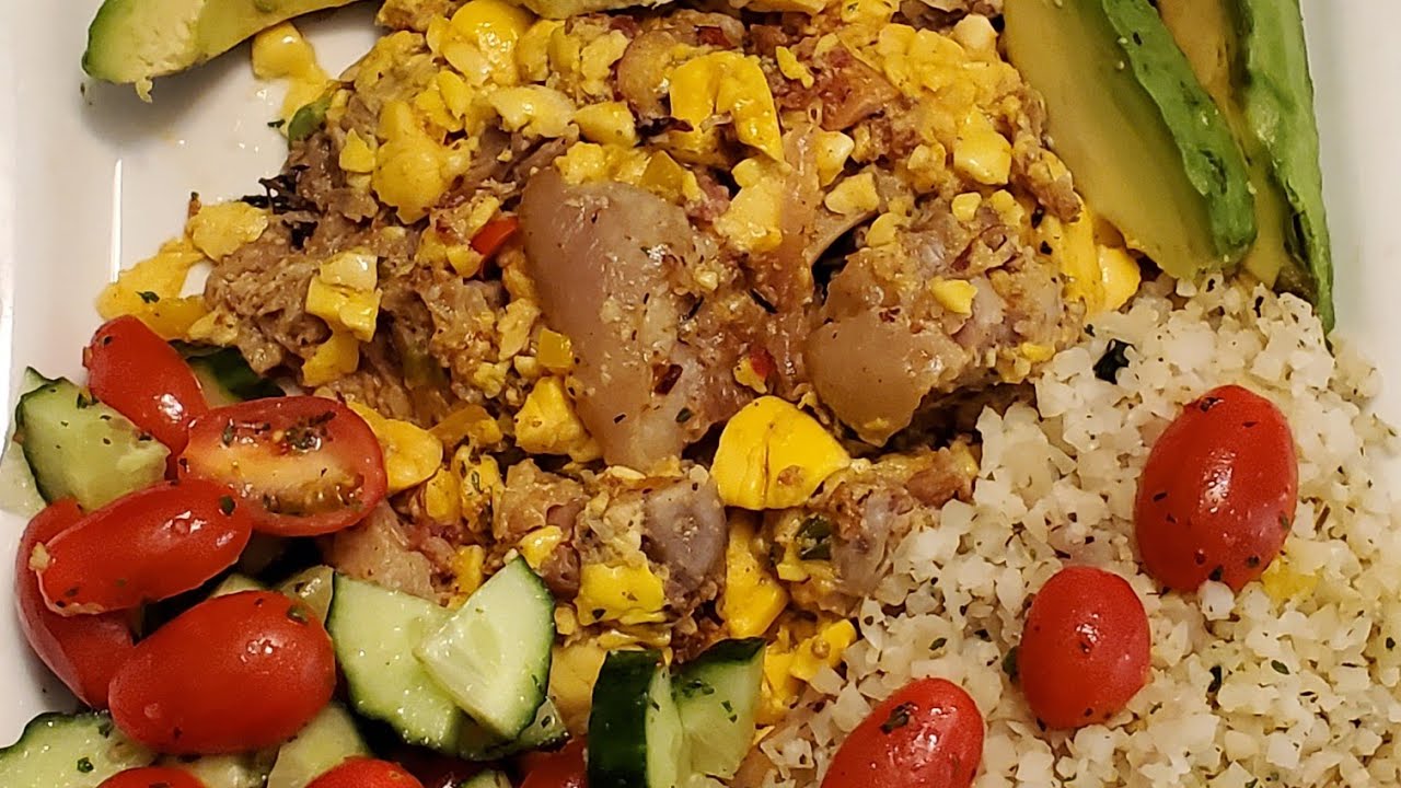 Pigtail and ackee with cauliflower rice 🍚😋😍🙌👌 - YouTube
