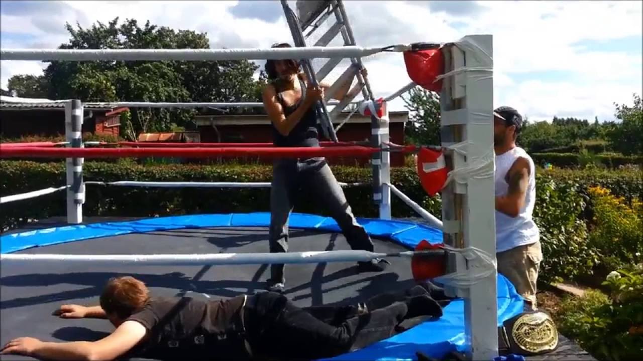 TAW trash action wrestling SCHELLE is running wild - YouTube