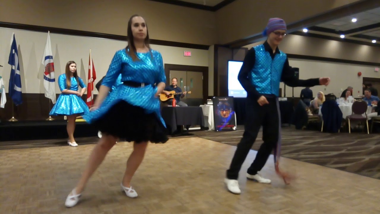 Métis Dancers in Edmonton - YouTube