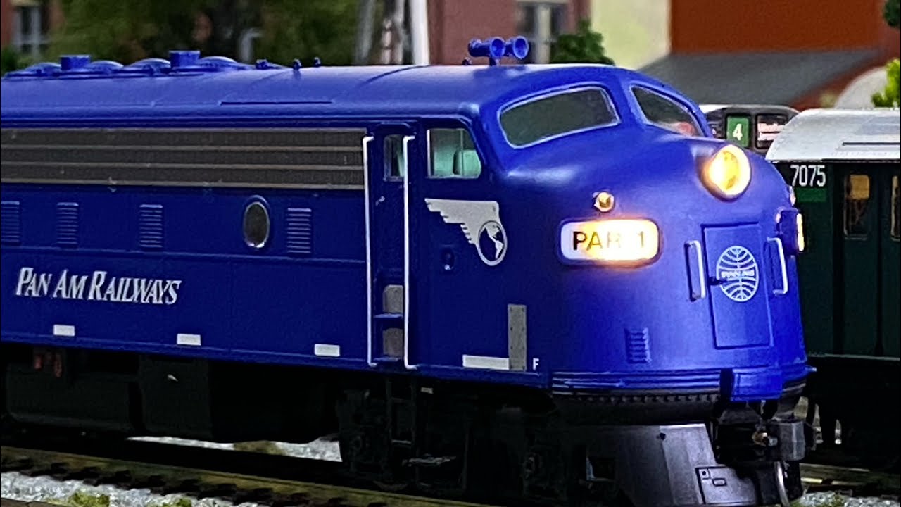 Sunday Morning Train Show - 2 F’s & The #4 Subway - HO Scale CSX PAN AM ...