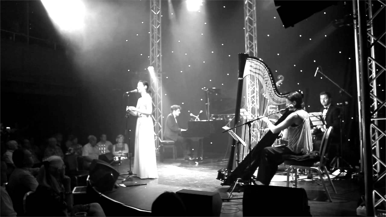 Niki King Quintet - Something To Live For - YouTube