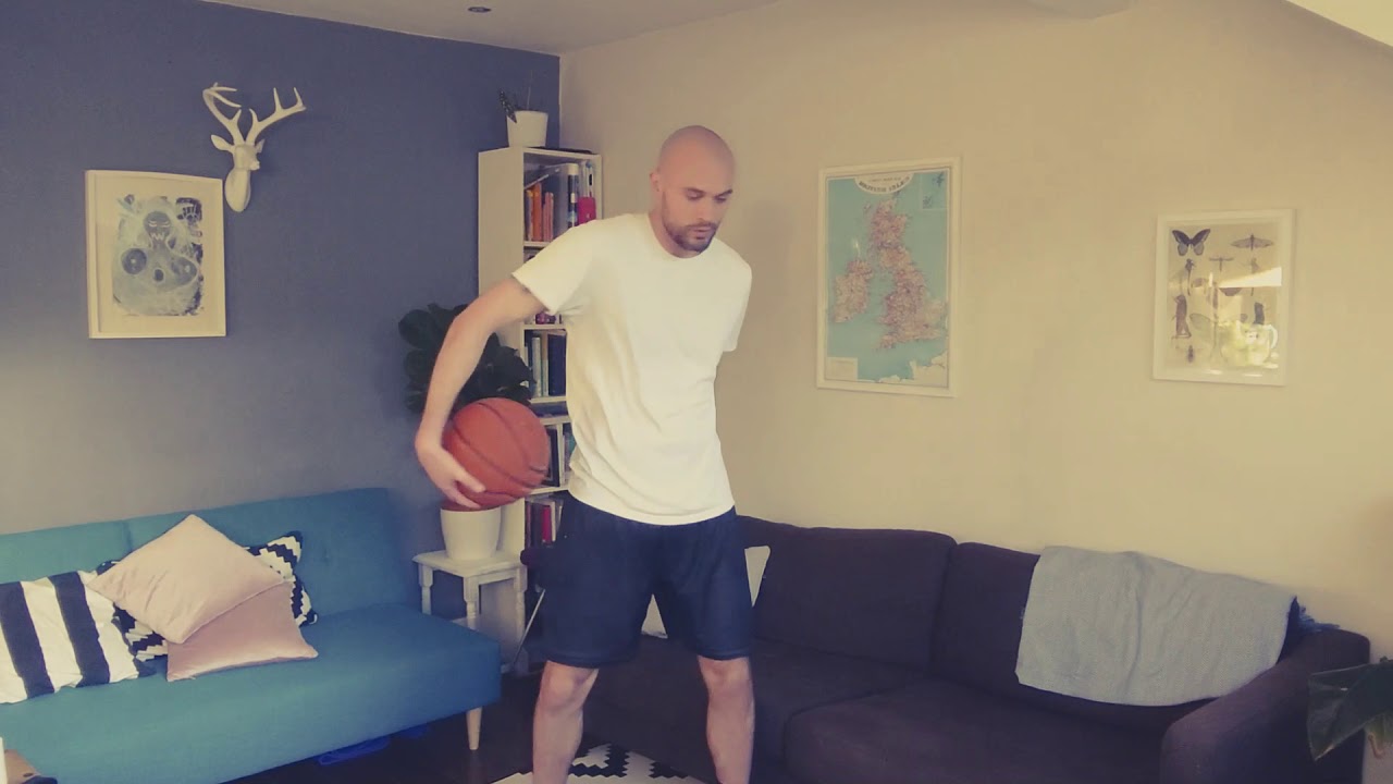 5 Minute Movement Break for children (Basketball) - YouTube