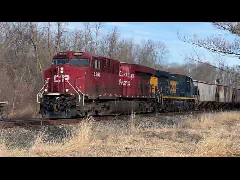 CP 8909 (ES44AC), CSX 7564 (CM44AH) - YouTube