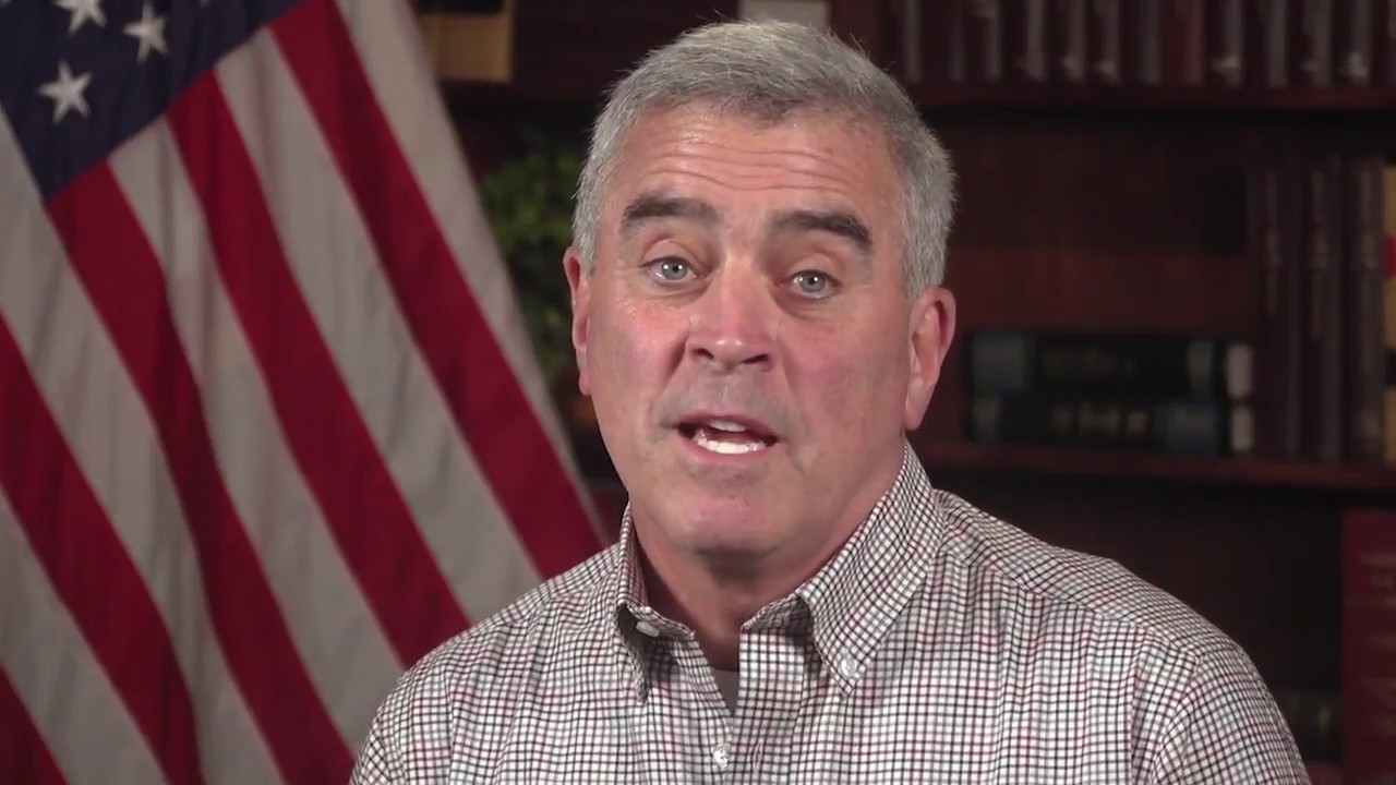 U.S. Rep. Brad Wenstrup announces re-election campaign
