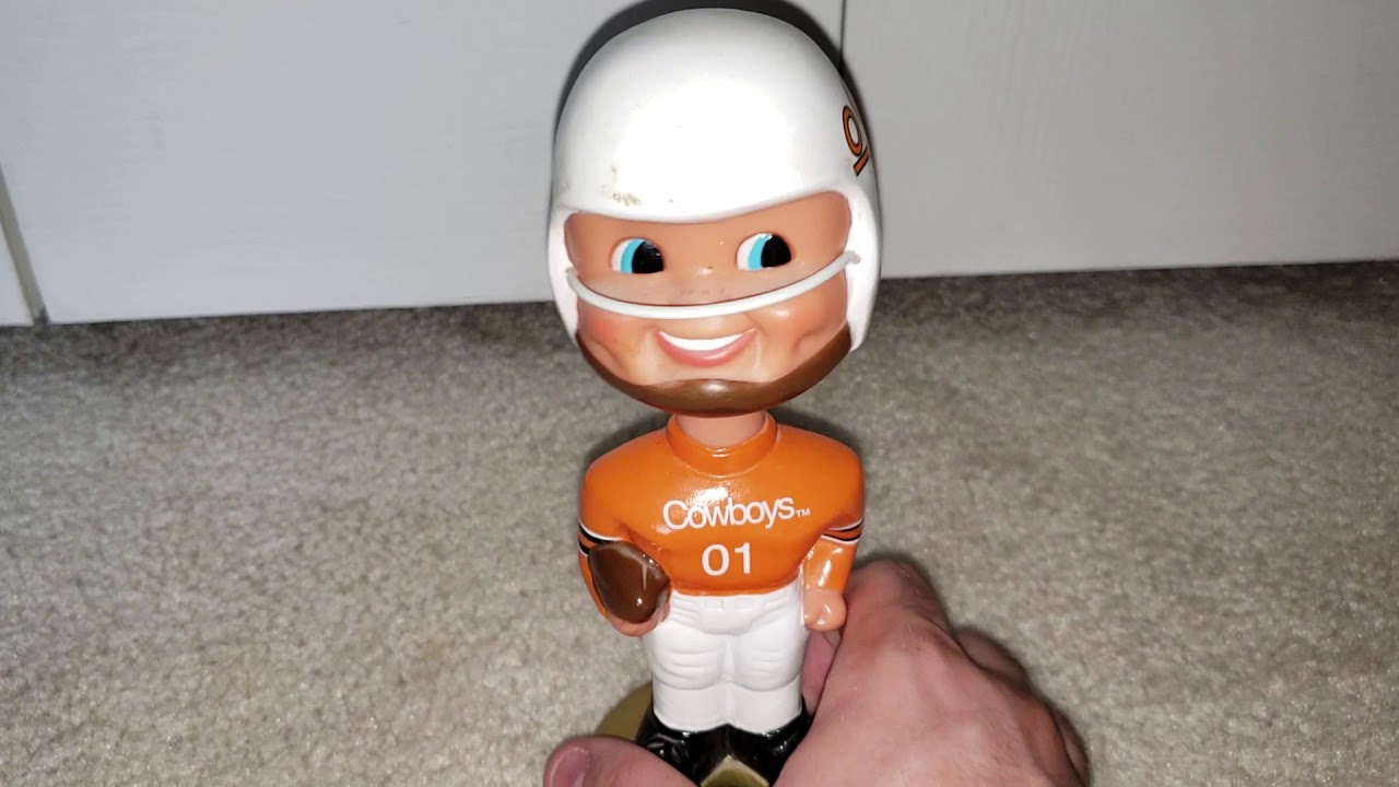 Gemmy Oklahoma State University Football Player Bobblehead - YouTube