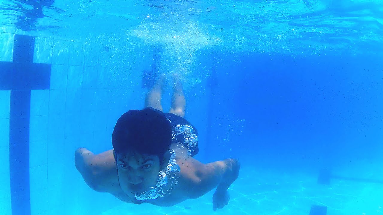 Go pro Hero 4 @ swimming pool - YouTube