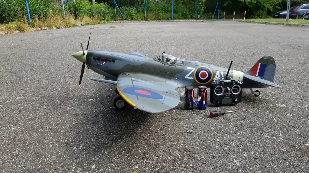 Spitfire RC low pass / fly by compilation - YouTube