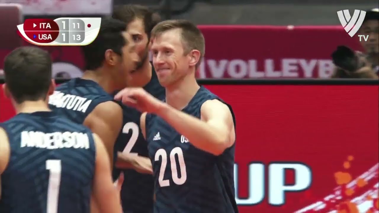 Best Volleyball Middle Blocker - David Smith - YouTube