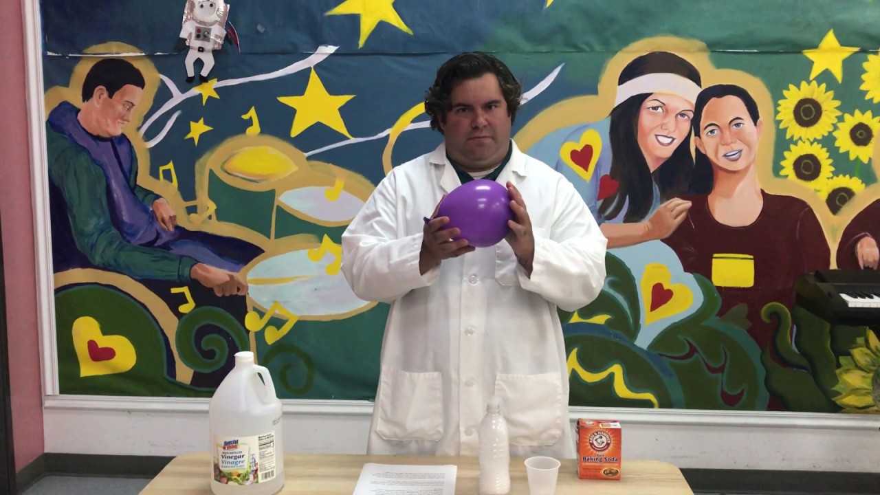 Baking soda & Vinegar Science Experiment - YouTube