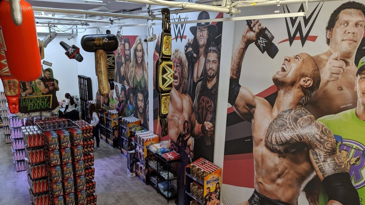 TOY HUNT!!! WRESTLING SHOP LIVE 2019 REVEAL - WWE Action Figure Fun ...