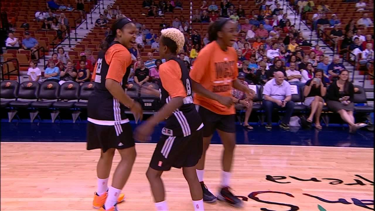 WNBA All-Star: Latta and Robinson make SICK Half-Court Shots! - YouTube