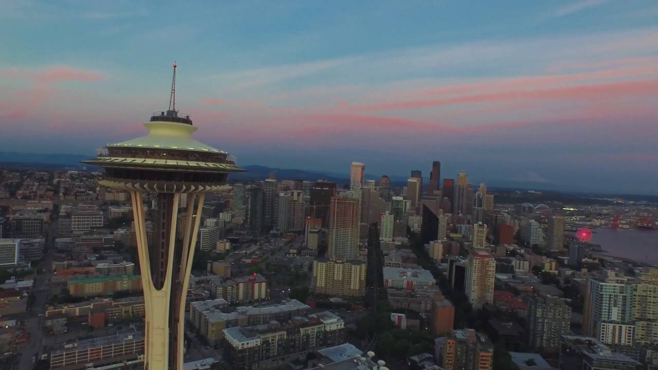 Space Needle drone flight - YouTube