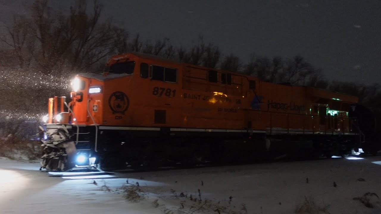 St. John Express - CP 8781 Southbound on 240 (11/29/2022) - YouTube