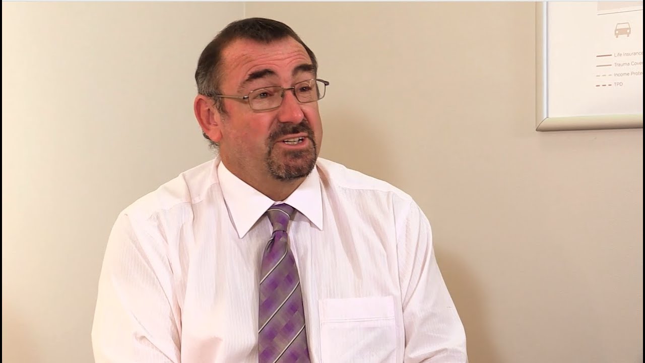 Meet Wealthwise Financial Adviser Simon Hunter - YouTube