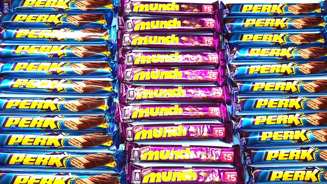 Cadbury Perk v/s Nestle munch,Perk,Munch,Perk v/s Munch - YouTube