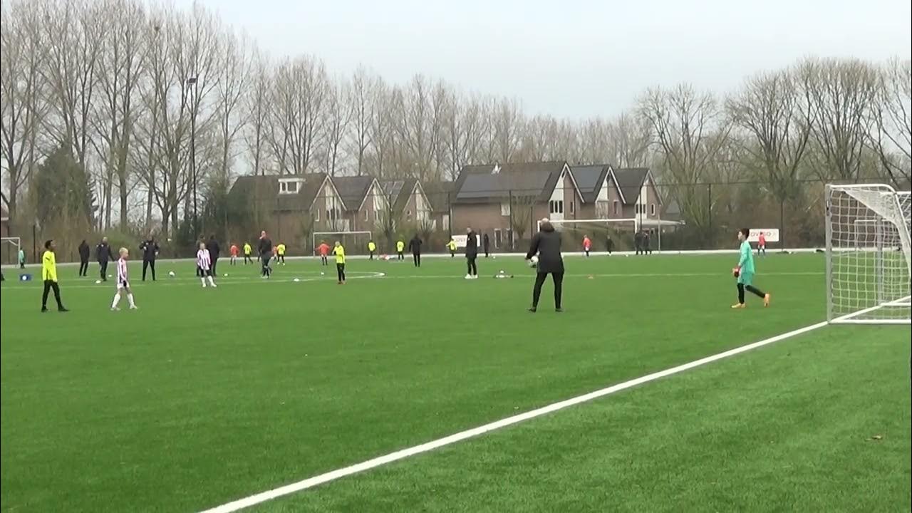 Margriet JO11-1 vs UDI'19 JO11-1#4 - YouTube