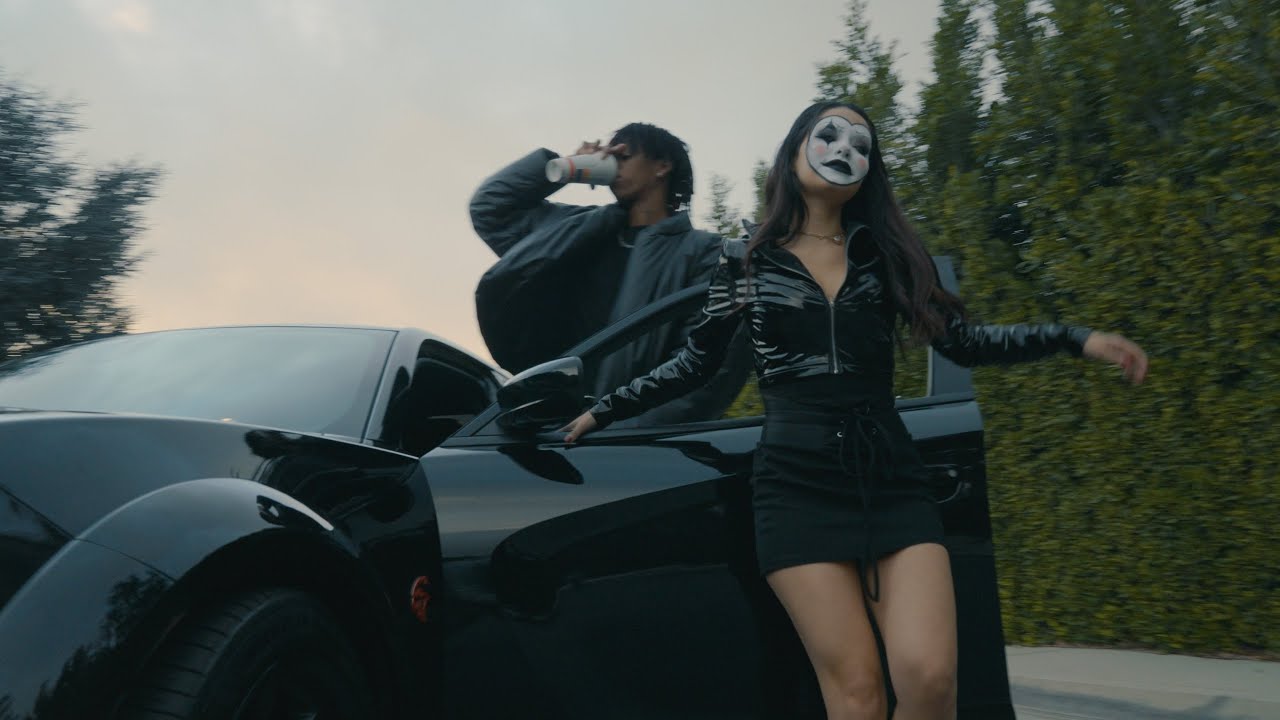 DC The Don - SRT // UMBRELLA (Official Music Video) - YouTube